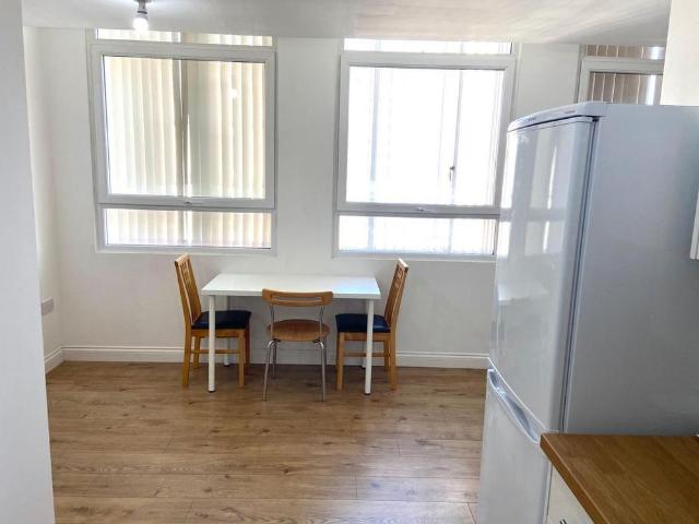 1 bedroom apartment to rent