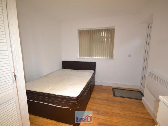 1 bedroom apartment to rent