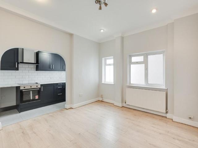 1 bedroom apartment to rent