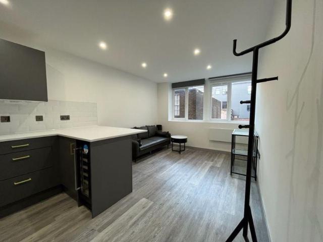 1 bedroom apartment to rent