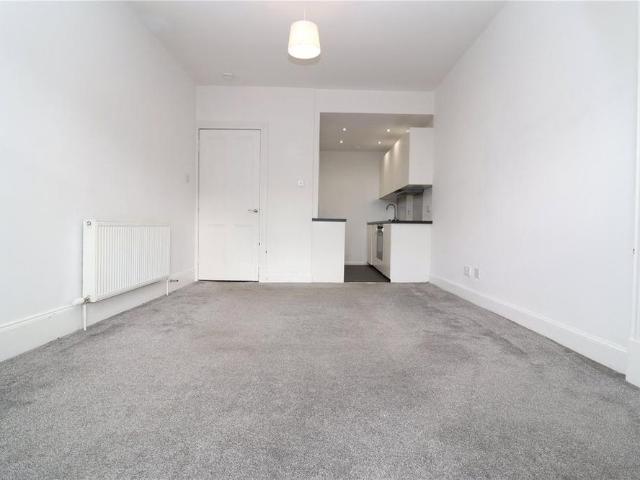 1 bedroom apartment to rent