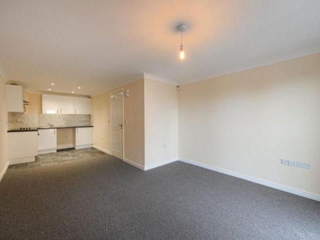 1 bedroom apartment to rent