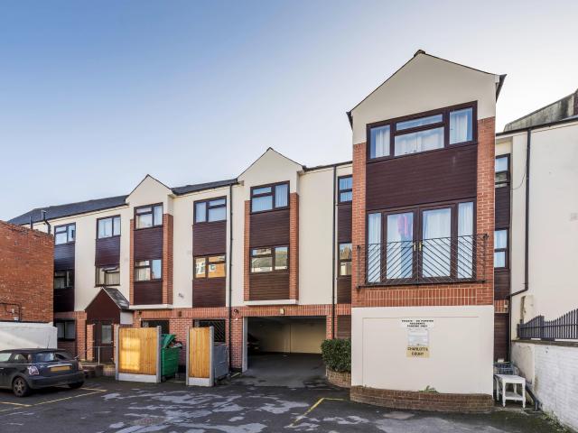 1 bedroom apartment to rent