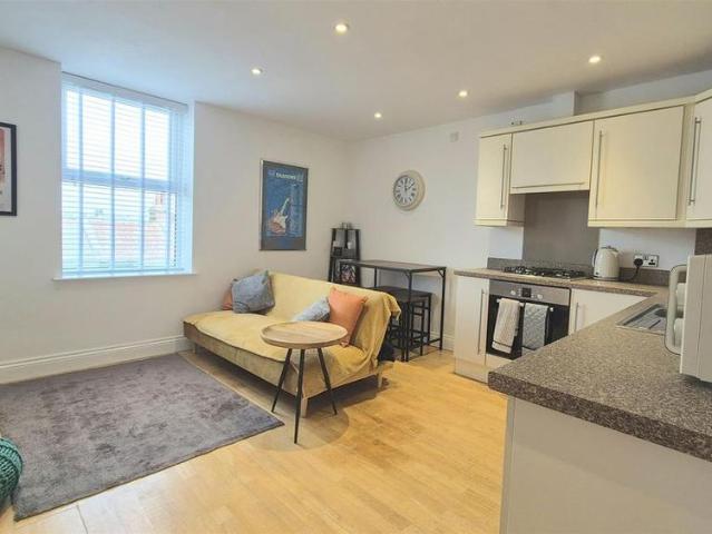 1 bedroom apartment to rent