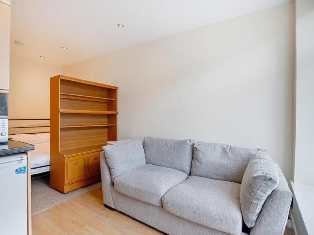 1 bedroom apartment to rent