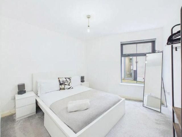 1 bedroom apartment to rent
