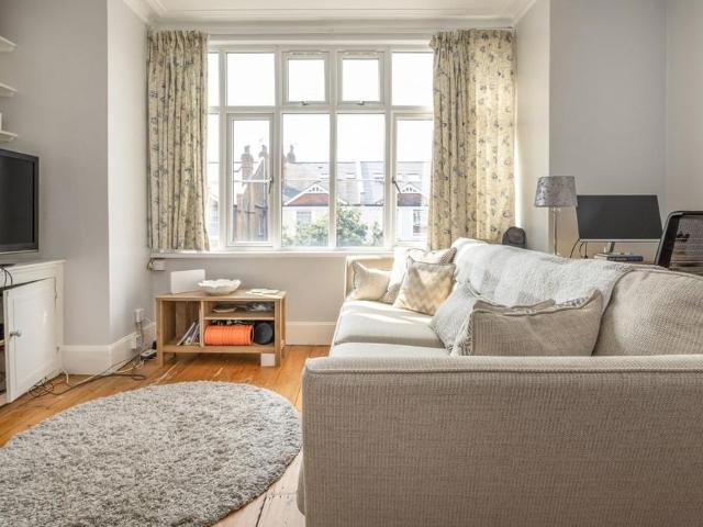 1 bedroom apartment to rent