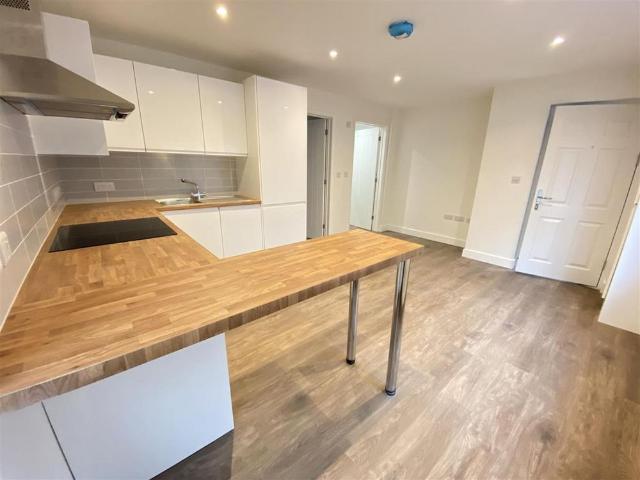 1 bedroom apartment to rent