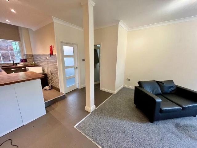 1 bedroom apartment to rent