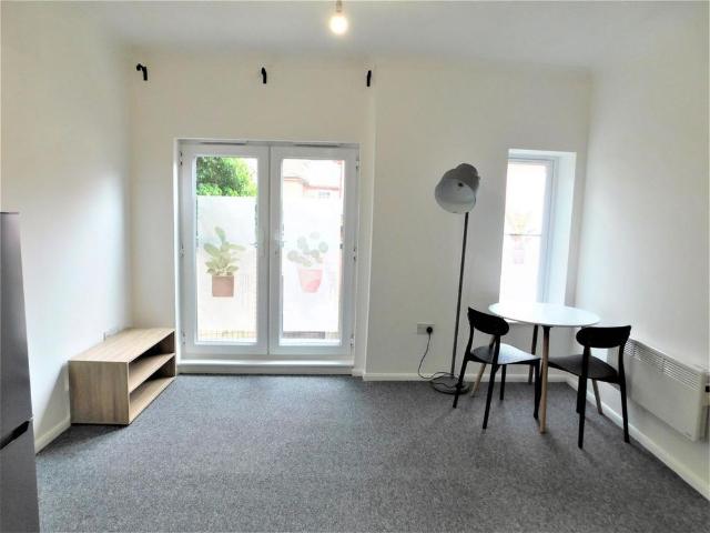 1 bedroom apartment to rent