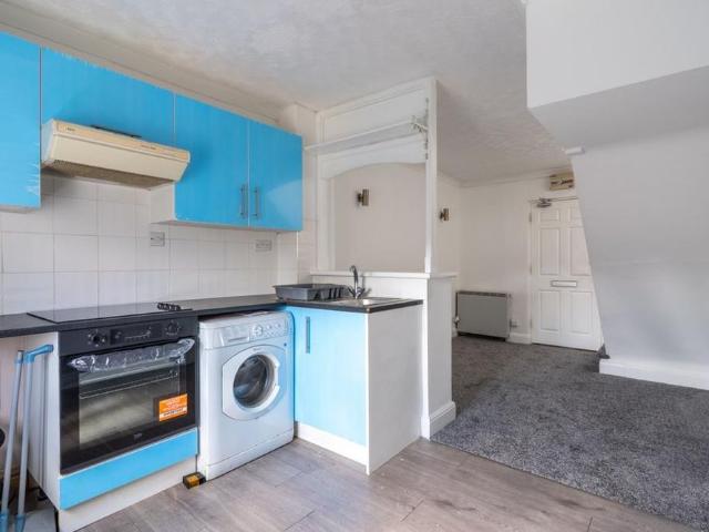 1 bedroom apartment to rent