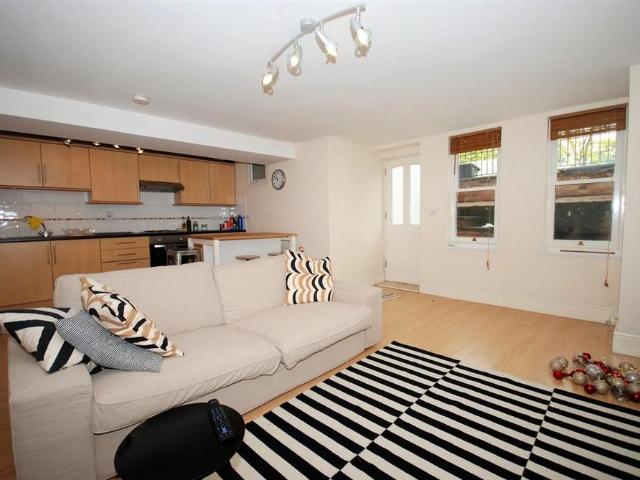1 bedroom apartment to rent