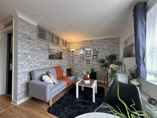 1 bedroom apartment to rent