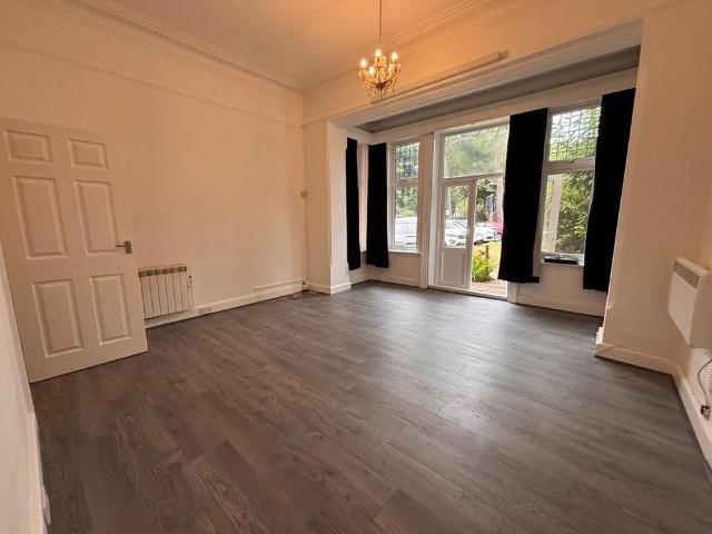 1 bedroom apartment to rent
