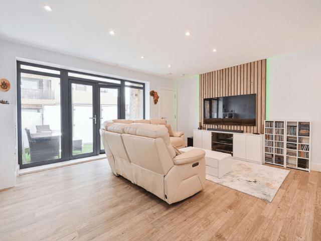1 bedroom apartment to rent