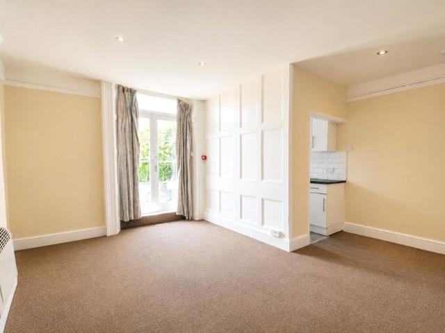1 bedroom apartment to rent