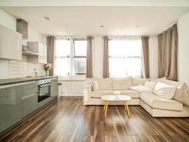 1 bedroom apartment to rent