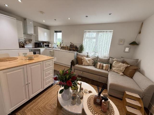 1 bedroom apartment to rent