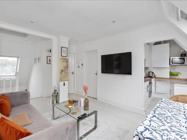 1 bedroom apartment to rent