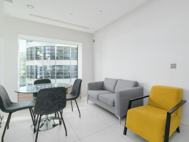 1 bedroom apartment to rent