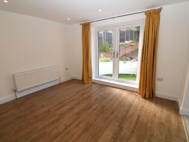 1 bedroom apartment to rent