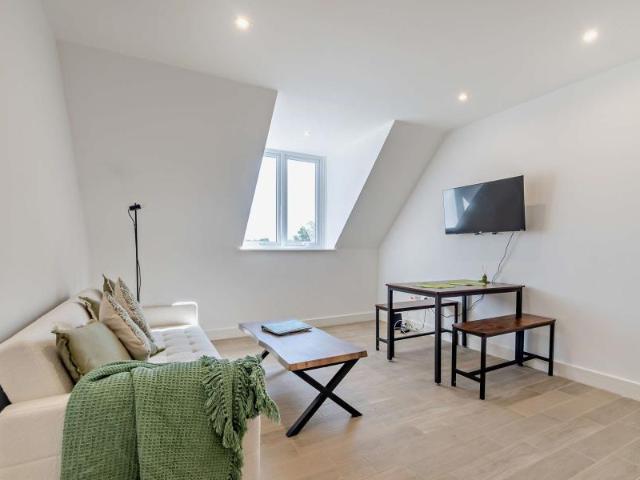 1 bedroom apartment to rent