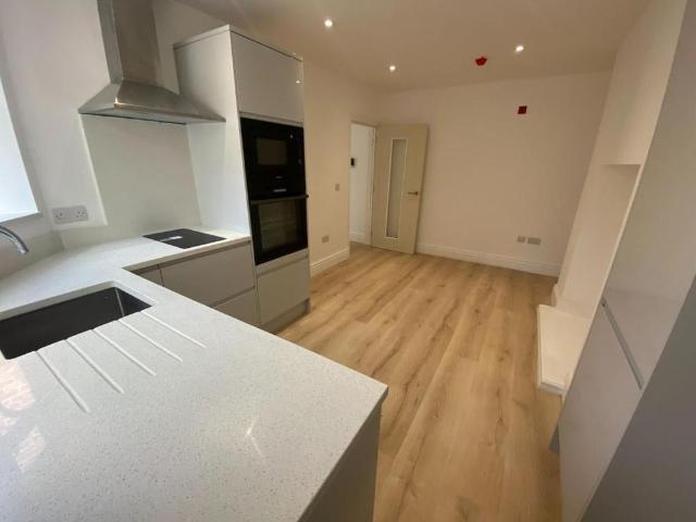 1 bedroom apartment to rent