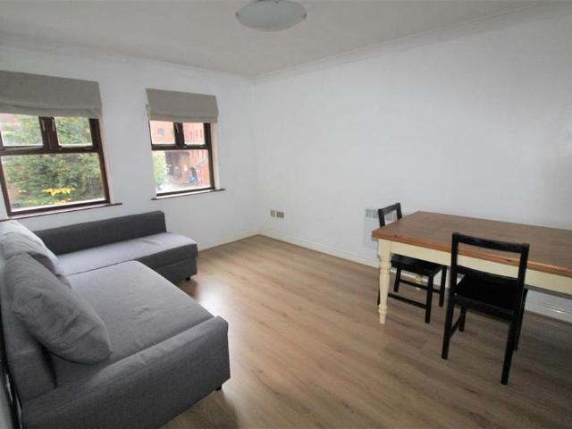 1 bedroom apartment to rent