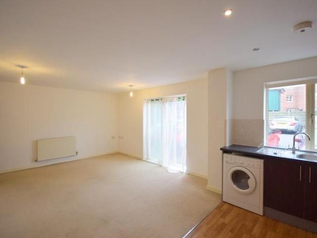 1 bedroom apartment to rent