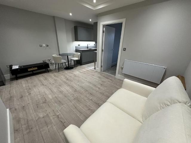 1 bedroom apartment to rent