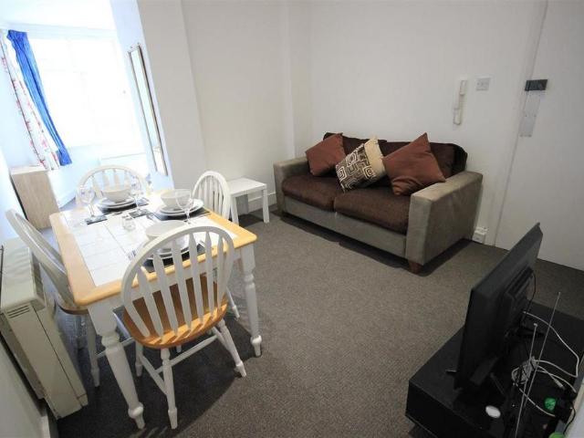 1 bedroom apartment to rent