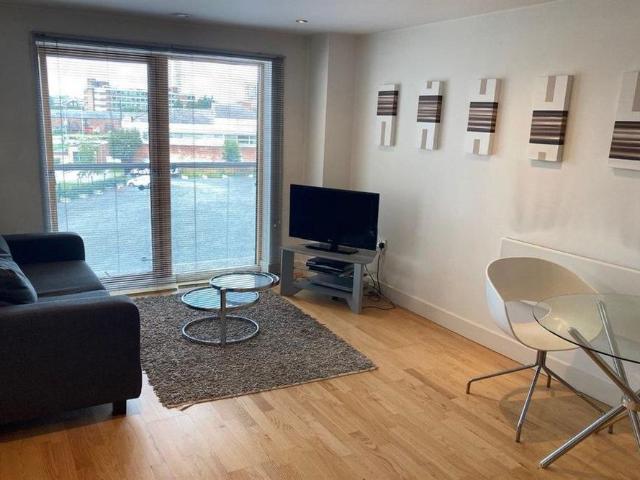 1 bedroom apartment to rent