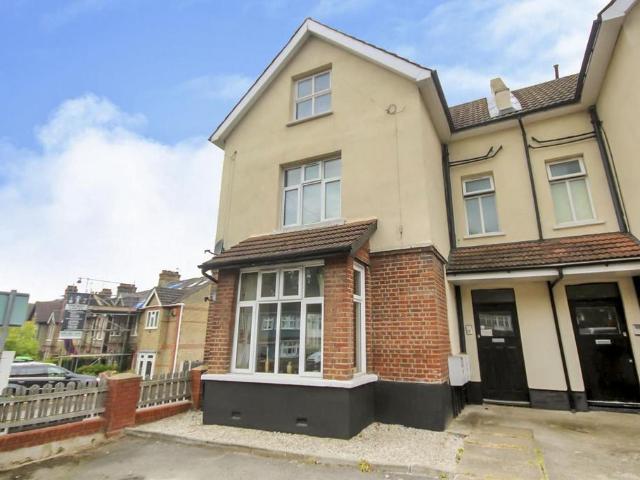 1 bedroom apartment to rent