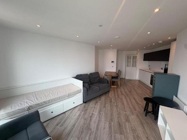 1 bedroom apartment to rent