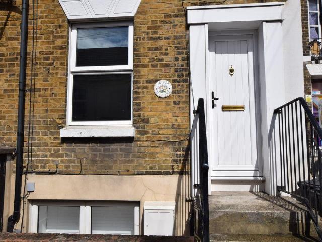 1 bedroom apartment to rent