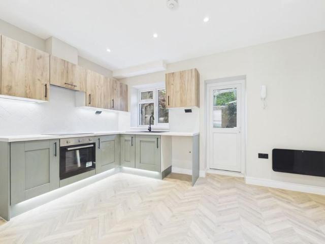 1 bedroom apartment to rent