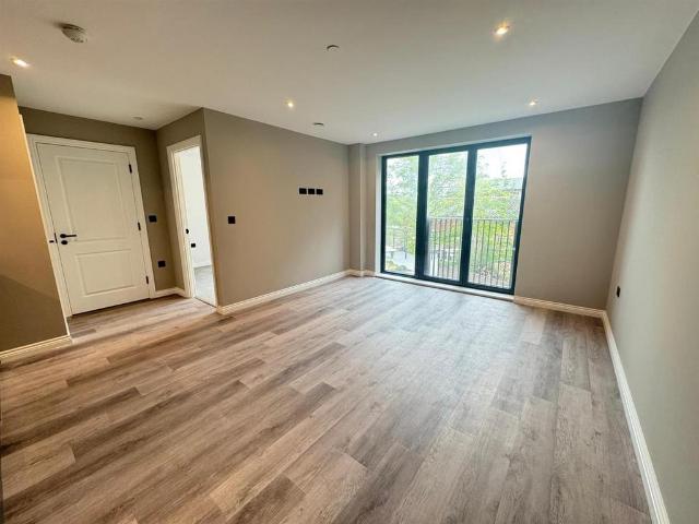 1 bedroom apartment to rent