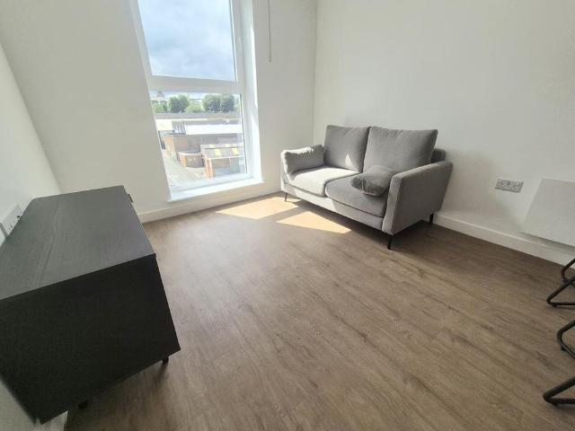 1 bedroom apartment to rent