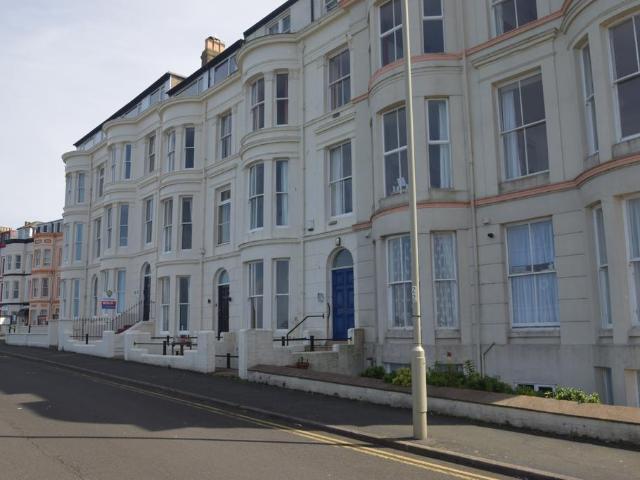 1 bedroom apartment to rent