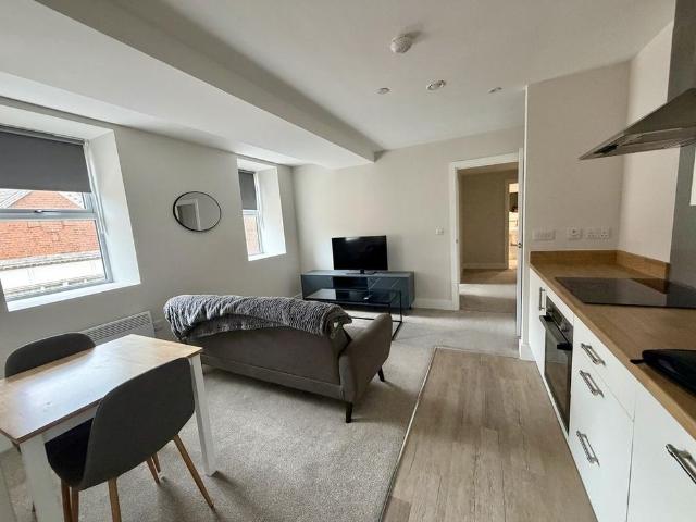 1 bedroom apartment to rent