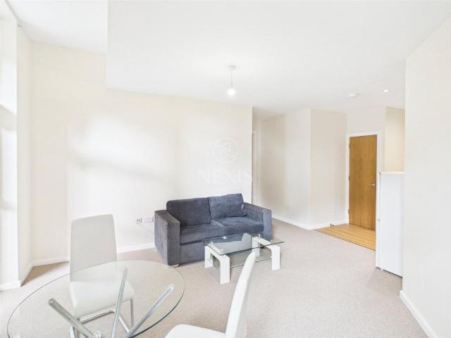1 bedroom apartment to rent