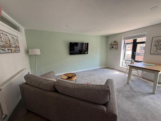 1 bedroom apartment to rent