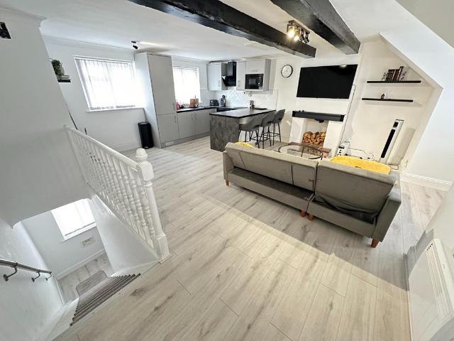 1 bedroom apartment to rent