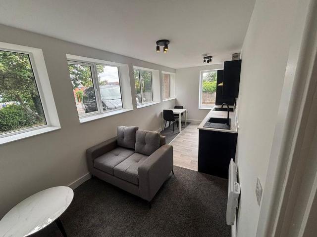1 bedroom apartment to rent