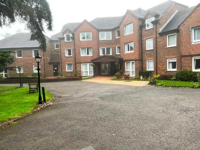 1 bedroom apartment to rent