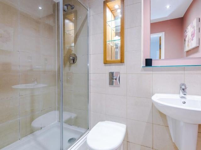 1 bedroom apartment to rent