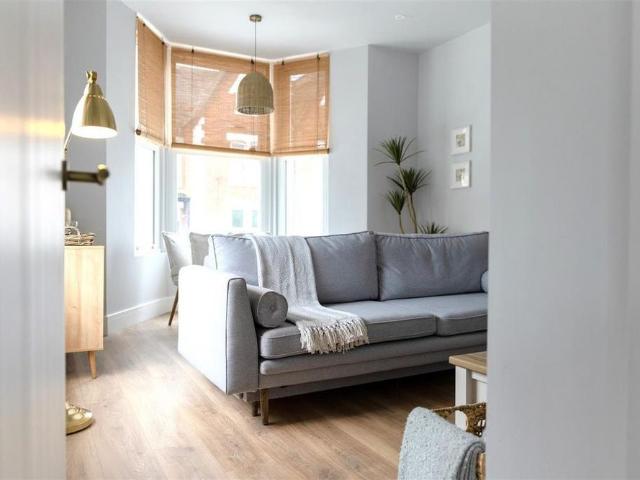 1 bedroom apartment to rent