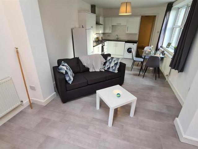 1 bedroom apartment to rent