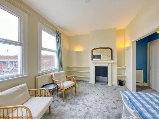 1 bedroom apartment to rent