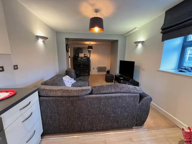 1 bedroom apartment to rent
